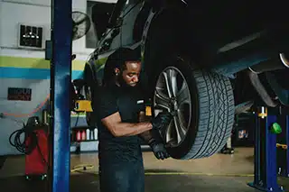 BMW Repair Mercedes Mechanics Audi Rover Porsche Oil